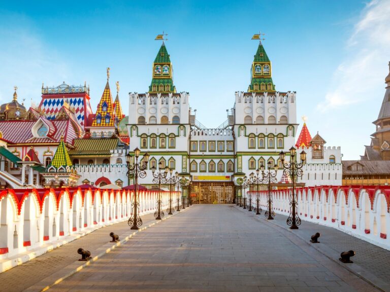 10 Extraordinary Movies Set In Moscow That Will Inspire You To Visit ...