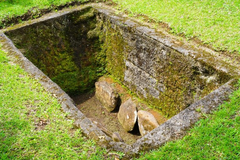 Why You Absolutely Have To Visit San Agustin Archaeological Park In ...