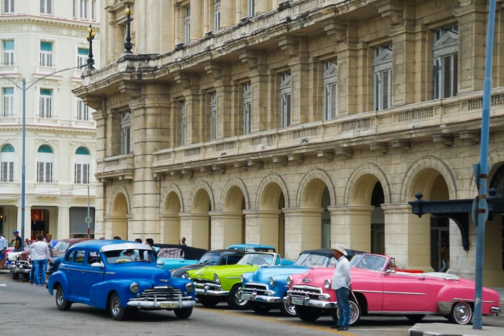 50 Top Things To Do In Cuba: Time-Warped Tropical Magnificence!