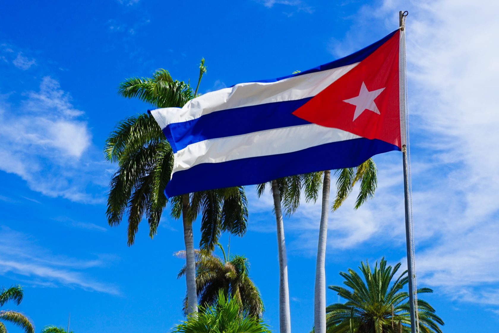 50 Top Things To Do In Cuba: Time-Warped Tropical Magnificence!