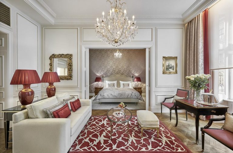 The Top 10 Most Famous Hotels In The World To Inspire Your Travels ...