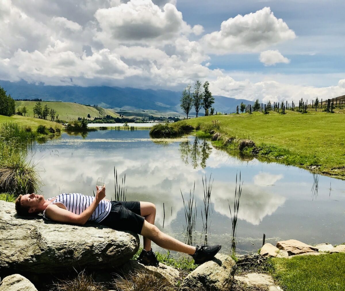 The Best Wanaka Wineries For Sophisticated Wine Tastings | Inspired By Maps