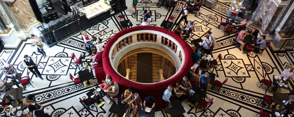 The Best Cafes In Vienna — Where To Go, What To Drink ☕ | Inspired By Maps