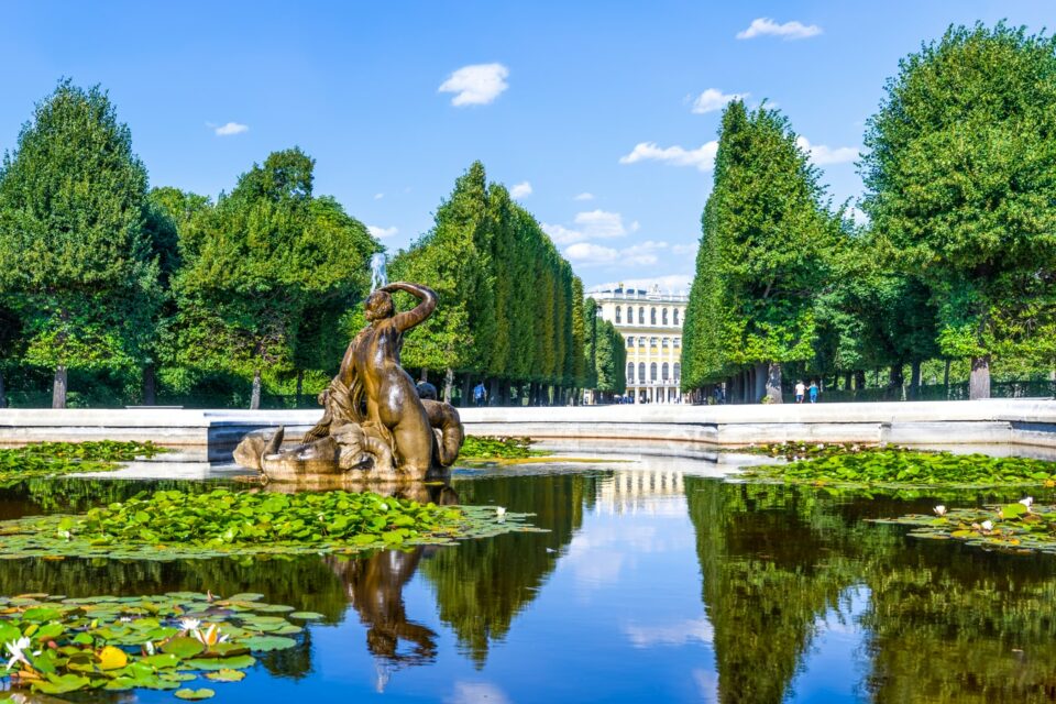 Fall In Love All Over Again With These 10 Romantic Things To Do In ...