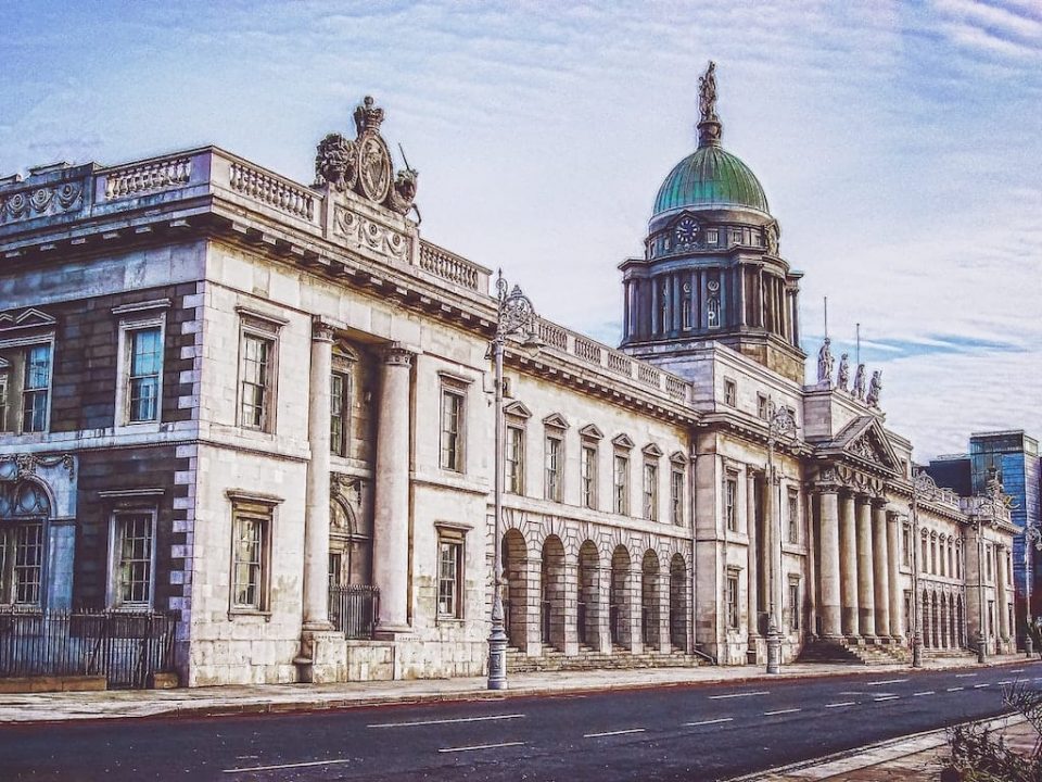 30 Famous Landmarks Of Ireland To Plan Your Travels Around!