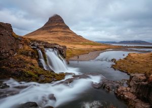 21 Famous Landmarks Of Iceland To Plan Your Road Trip Around!