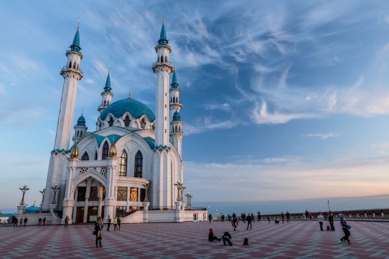 25 Famous Landmarks Of Russia To Plan Your Travels Around!