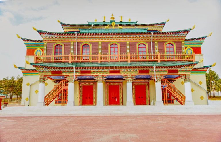 25 Famous Landmarks Of Russia To Plan Your Travels Around!