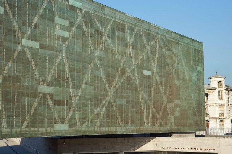 16 Famous Landmarks Of Chile To Plan Your Travels Around!