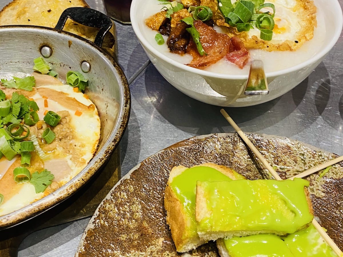 The 10 Best Sydney Cafés To Elevate Your Brunch Game! ☕