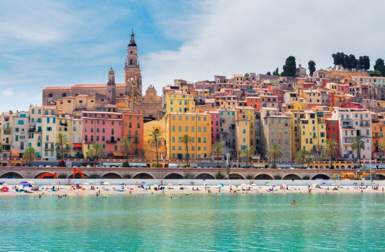 12 Extraordinary Movies Set In France That Will Inspire You To Visit!