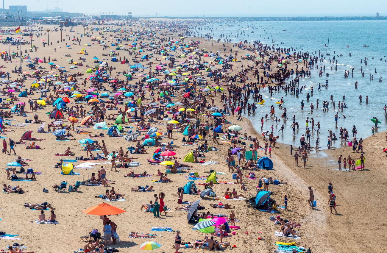 How To Protect Your Stuff While Visiting The Beach Alone! | Inspired By ...