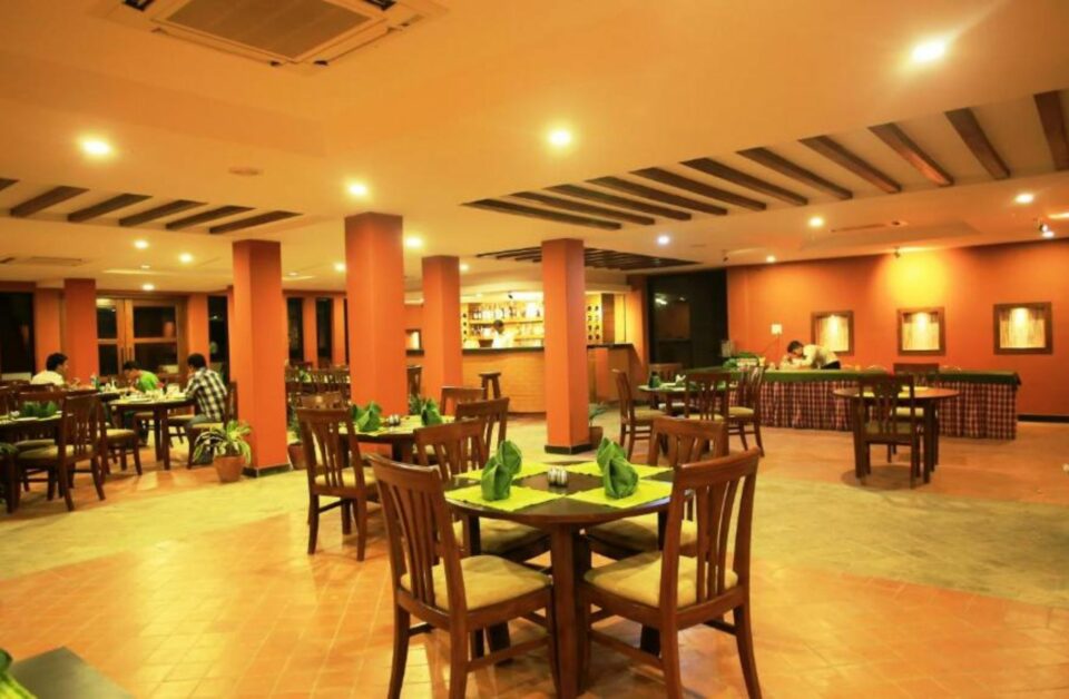 The 16 Best Hotels In Chitwan National Park Nepal: Top Nature Escapes ...