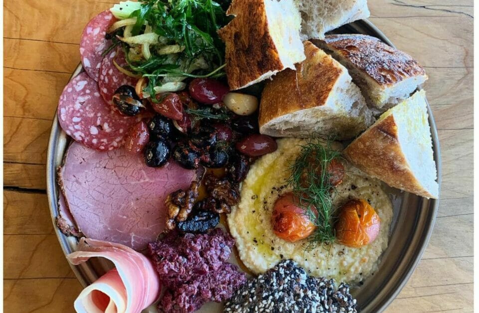 The 12 Best Places To Eat In Dunedin For A Mix Of Authentic & Modern ...