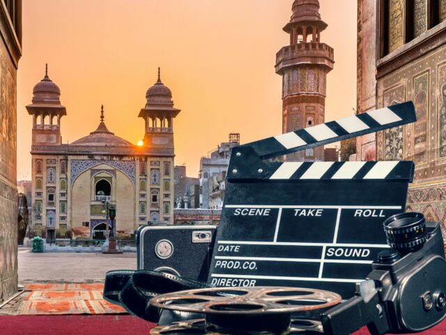 14 Extraordinary Movies Set In Pakistan That Will Inspire You To Visit!