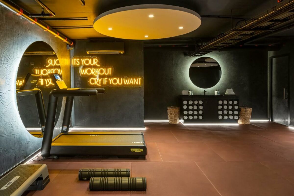 O’Two Boutique Hotel Cape Town Review: Escape To Luxury Where Waves ...