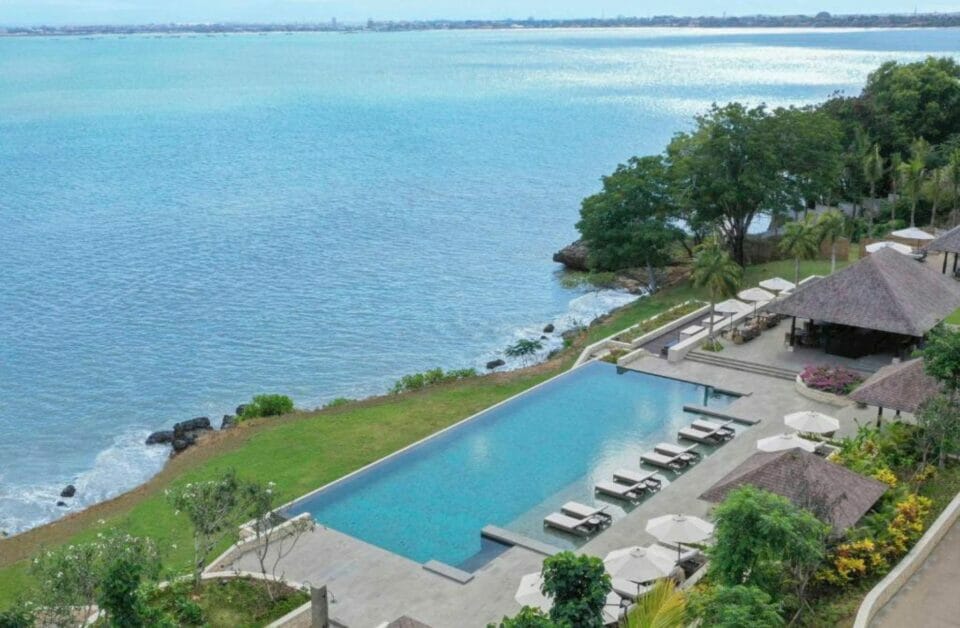 The 18 Best Hotels In Indonesia: Unforgettable Stays To Experience ...