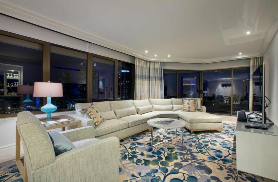 The 15 Best Hotels In Gold Coast: Top Hilariously Luxurious Escapes