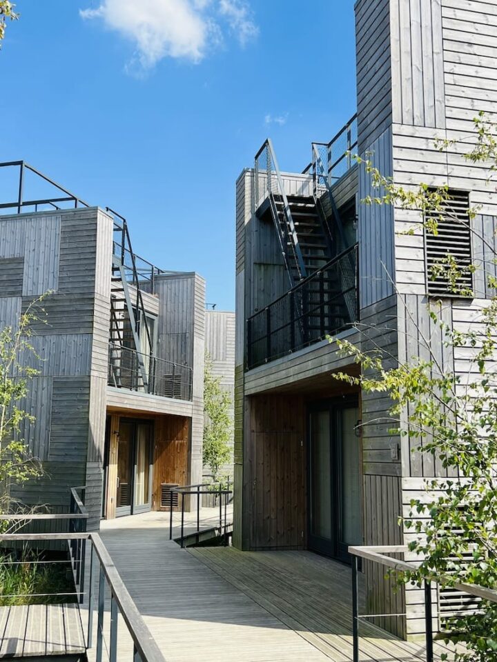 The Unbound Amsterdam Review: Tranquility On The Edge Of Chaos ...