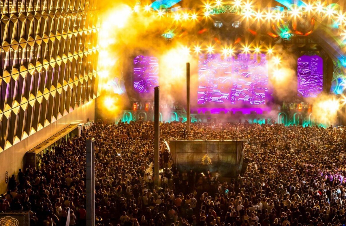 11 Best Music Festivals In Romania: Rockin' Romanian Revelries You Can ...
