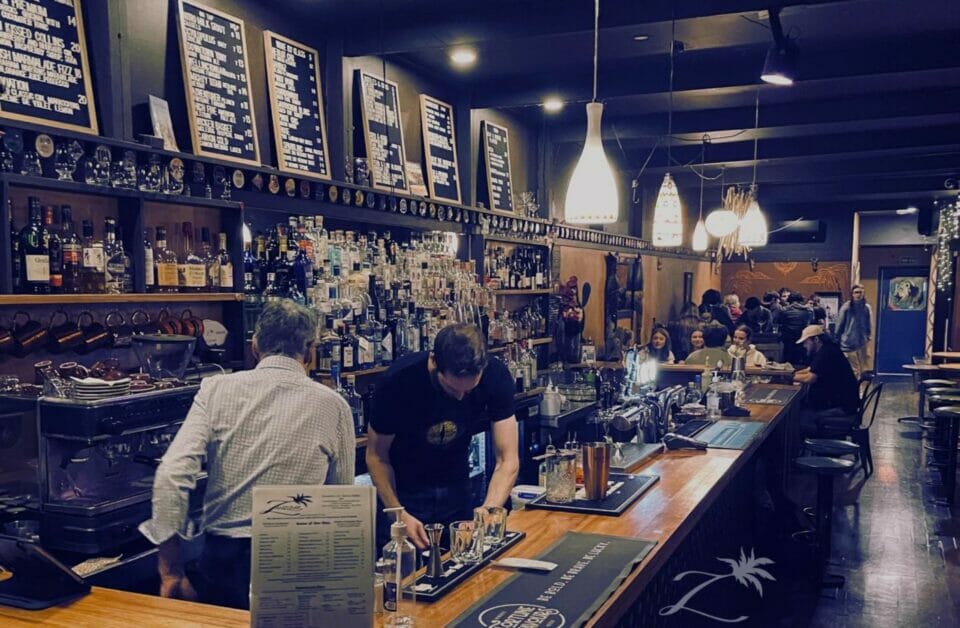 The 13 Best Dunedin Bars To Explore For An Classic Night Out!