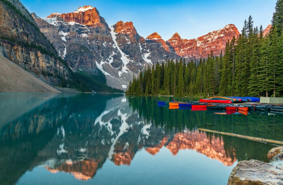 The 6 Best Canada Tours For Unforgettable Adventures That Are ...