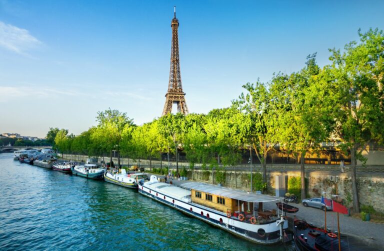 20 Extraordinary Movies Set In Paris That Will Inspire You To Visit ...